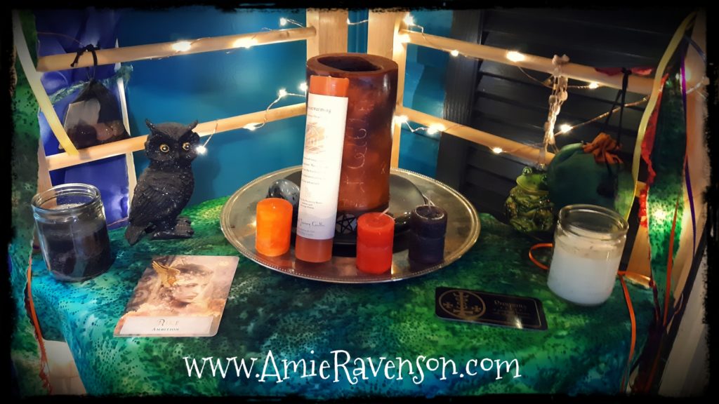 Creating a Litha/Midsummer Altar - Amie Ravenson